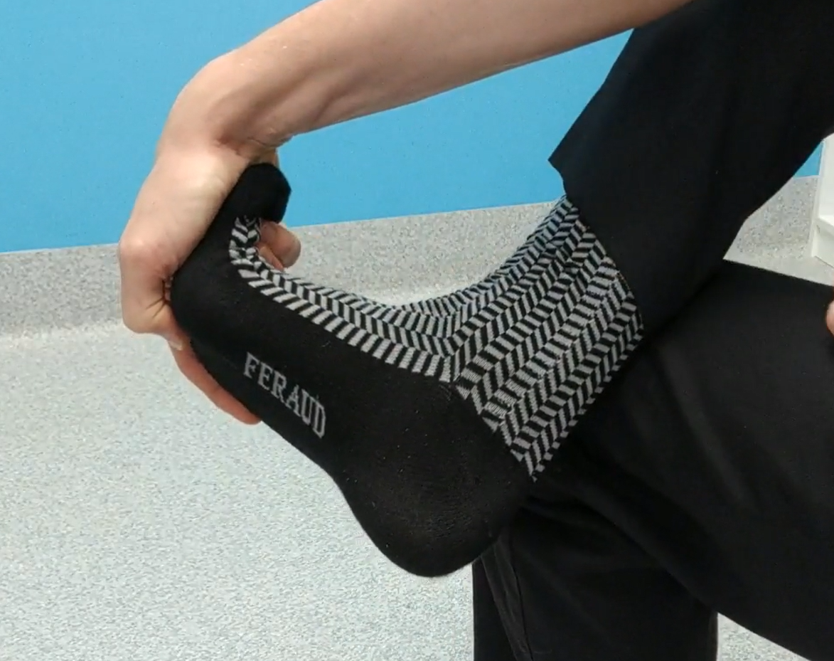 Tips For Healing Your Heels - Arch Stretch - Feetology Podiatry Centre